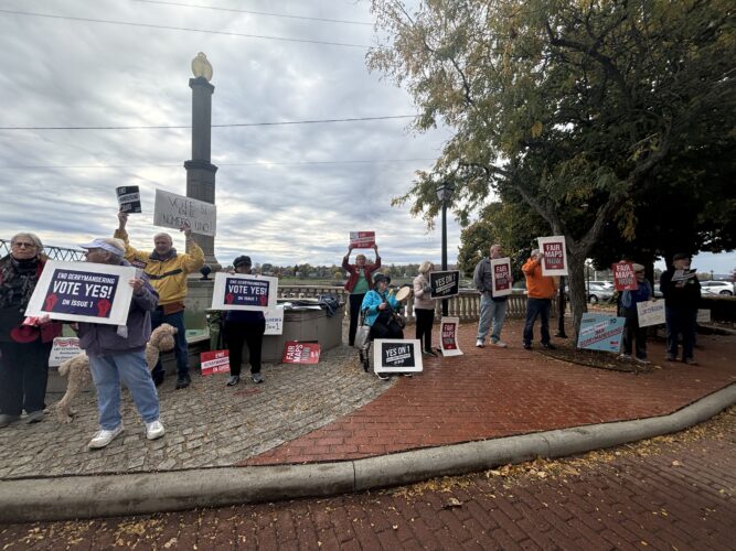 Citizens vocalize: Rally held in Marietta in support of redistricting ...